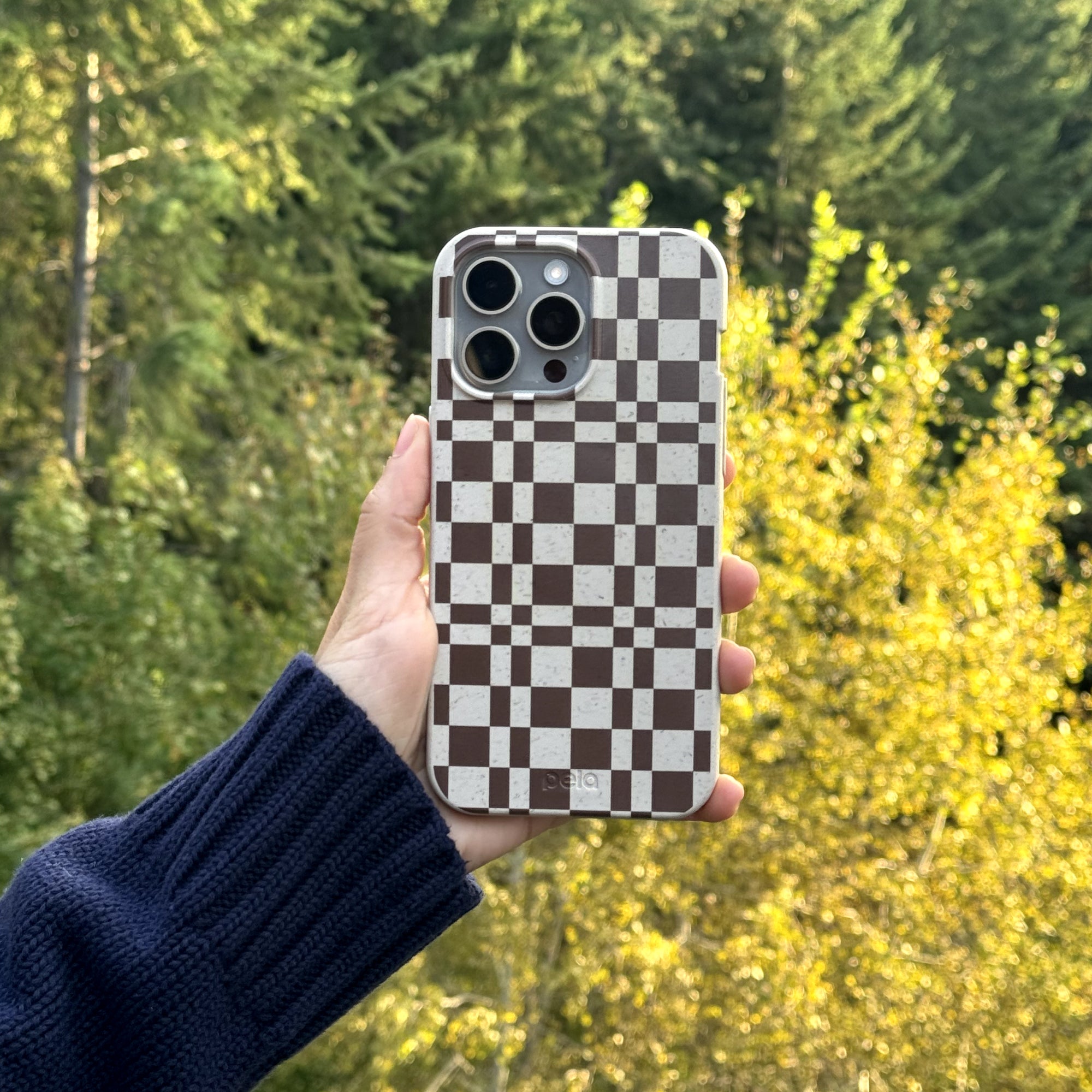 London Fog Chestnut Checkers iPhone 11 Case – Pela Case